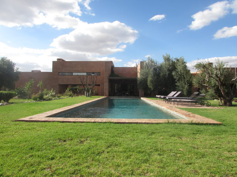 Marrakech villa for sale at just 1m € : designed by Studio KO